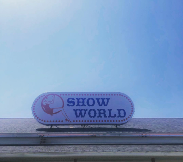 Show World, by Genoble, Overlees, Moore, Ortiz Calzada